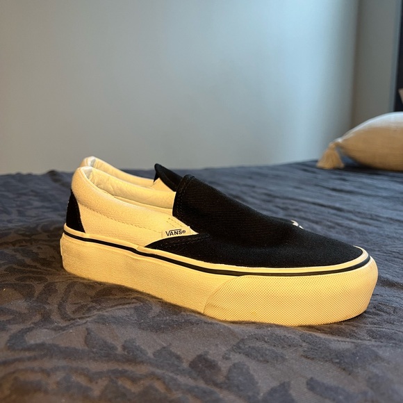 Vans | Shoes | Vans Black And Cream Slipon Sneakers With Platform Sole ...